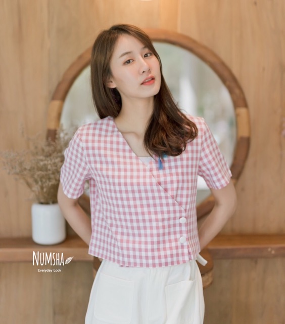 Numsha Brand Scott crop top สีชมพู / NB19109P | Shopee Thailand