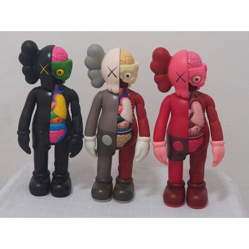 KAWS COMPANION (ORIGINAL FAKE) | Shopee Thailand