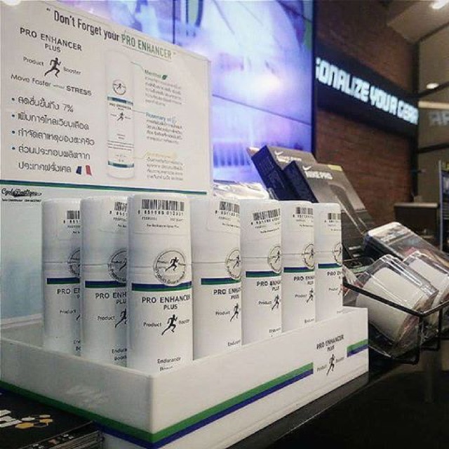 สเปรย์ป้องกันตะคริว Pro Enhancer Plus สูตรเย็น 1 แพ็ค 12 ขวด | Shopee ...