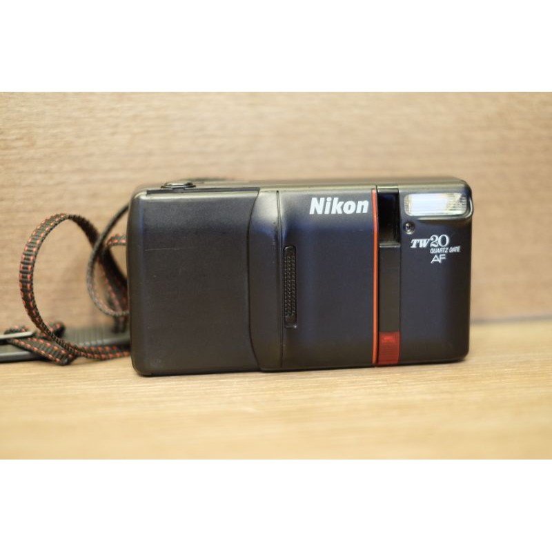 กล้องฟิล์มคอมแพ็ค Nikon TW20 AF Quartz Date | Shopee Thailand