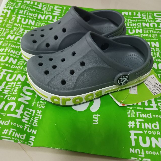 รองเท้าเด็ก Crocs Size C12 ของใหม่ ของแท้ ป้ายห้อย | Shopee Thailand