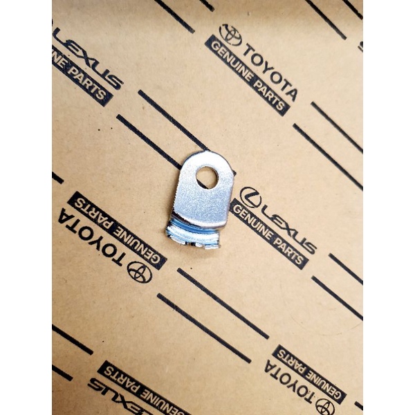 ประกับ ยึดน็อต สลิงฝาท้าย Toyota Tiger SportCruiser ของแท้ | Shopee ...