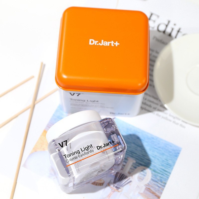 Dr. Jart V7 Toning Light Cream (50ml) ดร.จาร์ท ครีมบำรุงหน้าให้สว่าง ...