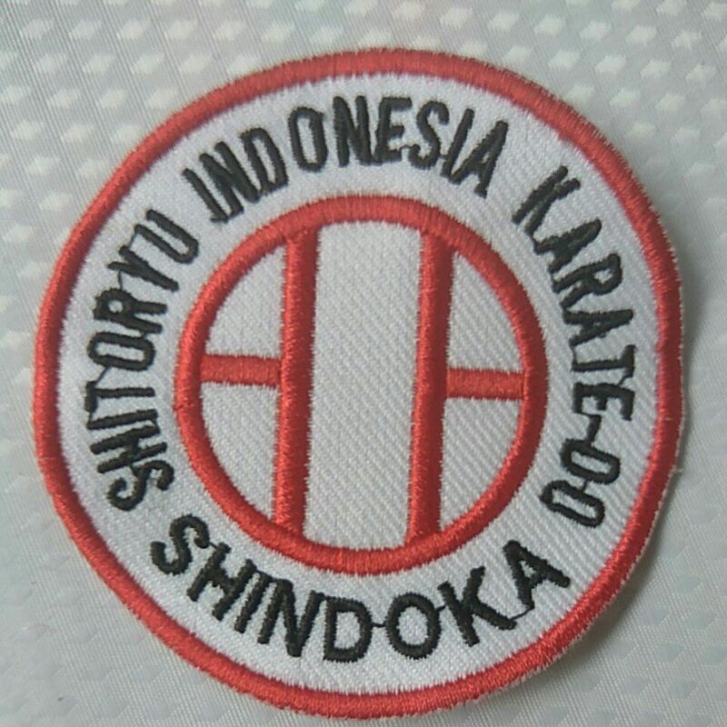 สัญลักษณ์ Bet / karate College | Shopee Thailand