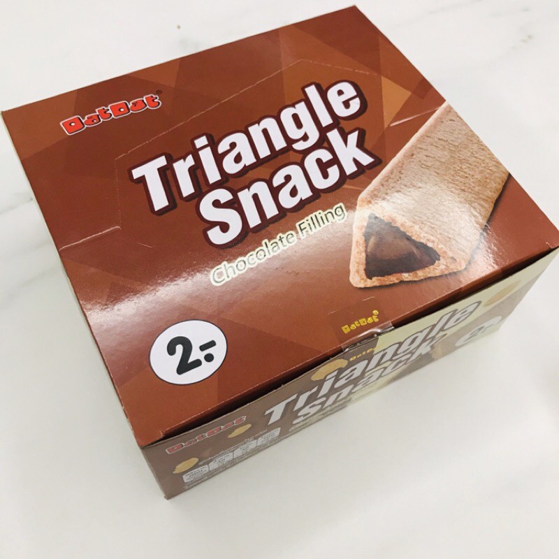Triangle Snack ไตรแองเกิล 2บ. รสนม ช็อกโกแลต 24ชิ้น | Shopee Thailand
