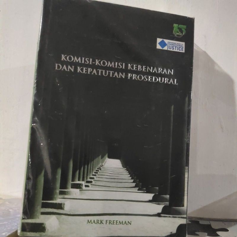 หนังสือ The Commission For Truth And Procedural Properness And ...