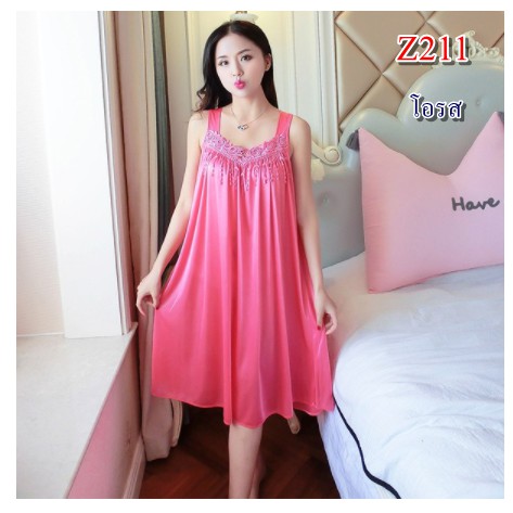 ชุดนอน ชุดนอนผ้าซาติน กระโปรง เกระโปรงชุดเดรสยาวสำหรับสตรีเซ็กซี่แขนกุด ดรสลายลูกไม้ Z211 ...