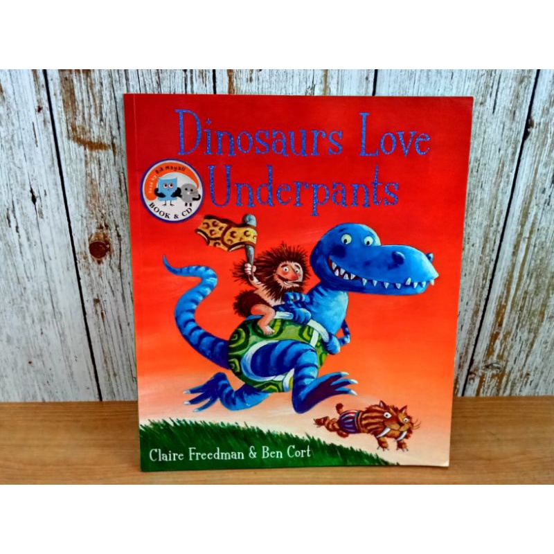 หนังสือปกอ่อน Dinosaurs Love Underpants มือสอง | Shopee Thailand