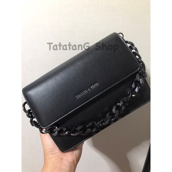 Charlcs&kcithมือสอง เกรดA | Shopee Thailand