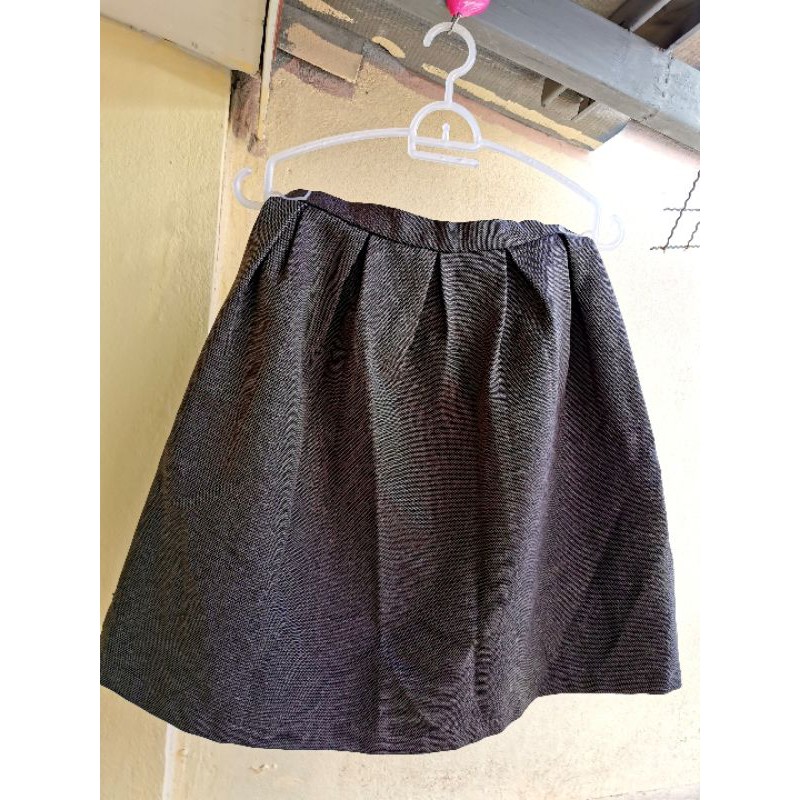 ส่งฟรี!! กระโปรทรงบานเอวสูง แบรนด์ APASSARA มือสองราคาถูกคุณภาพดี ...