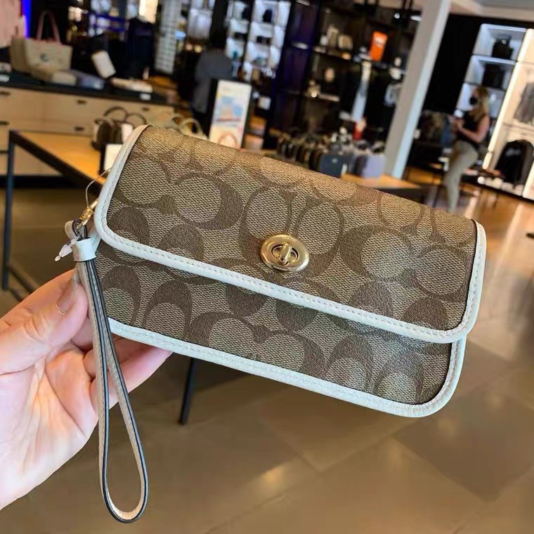 Coach C2288 กระเป๋าเงิน กระเป๋าผู้หญิง กระเป๋าถือ | Shopee Thailand
