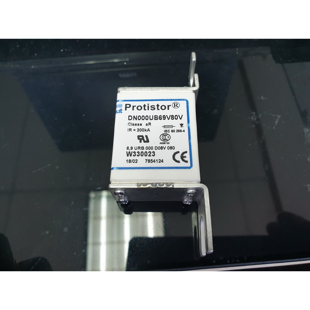 Ferraz Shawmut Protistor DN000UB69V80V / W330023 - Semiconductor Fuse ...