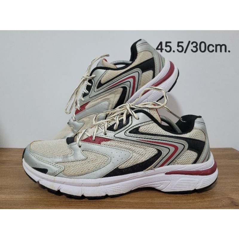 รองเท้าผ้าใบมือสอง avta | Shopee Thailand