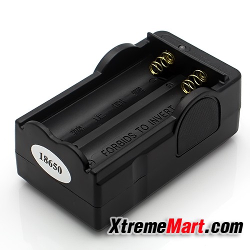 เครื่องชาร์จ แบตเตอรี่ 18650 17670 Li-ion Rechargeable Battery Travel ...