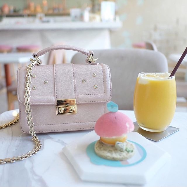 Crystal Sakura Preppy Treasure Box | Shopee Thailand