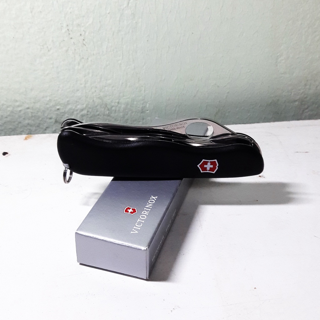 VICTORINOX Trailmaster Black Trail Master black 0.8463.MW3 SWISS MADE มีดพับ มีดเดินป่า มีดอเนก ...