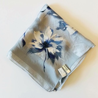 ลดอย่างแรง!! ผ้าพันคอ แบรนด์ MAXIME LABEYRIE PARIS | Shopee Thailand