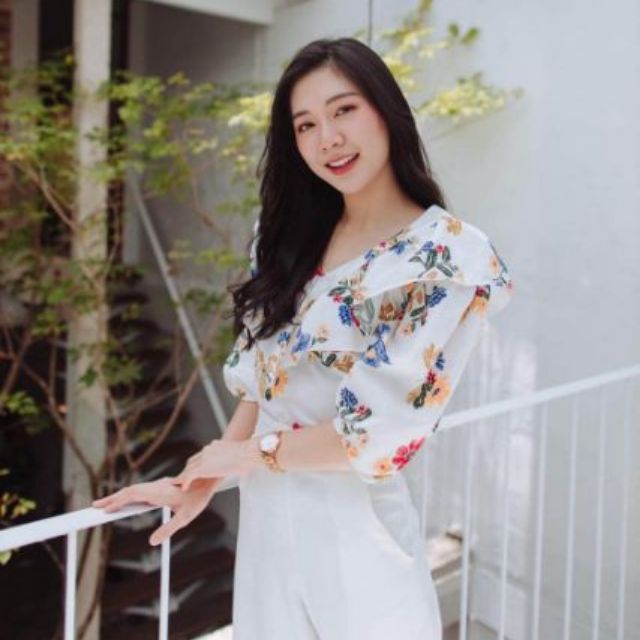 Picha_brand Emily flower shirt | Shopee Thailand