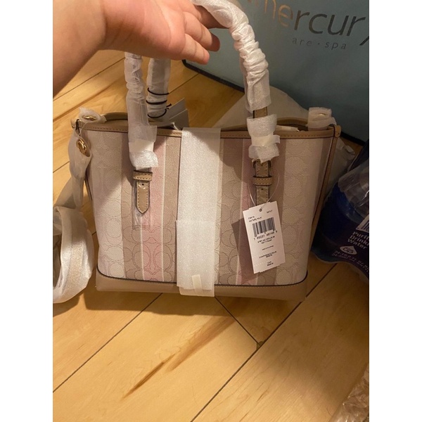ผ่อน 0% มินิ มอลลี่ tote mini molly coach แท้ 100% | Shopee Thailand
