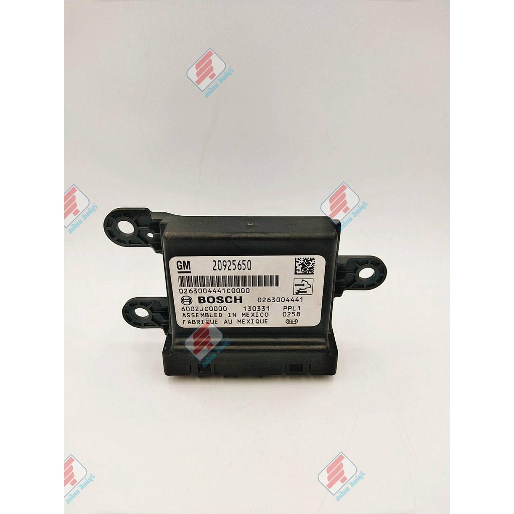 โมดุลตัวควบคุมระบบช่วยจอด [ ของแท้ ] Chevrolet Trailblazer ปี 2013 20925650 MODULE ASM RR OBJECT ...