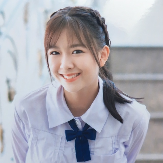 รูปสุ่มจาก CD Single 6 : มิวนิค (Mewnich) BNK48 ชุด MV / ชุดนักเรียน | Shopee Thailand