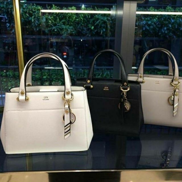 🌺🌺SALE โปรพิเศษ ครบสี กระเป๋า LYN hand bag พร้อมส่ง🌈🌈 | Shopee Thailand