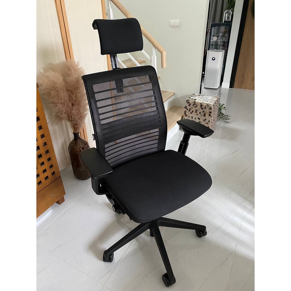 Steelcase Think v2 Ergonomic Chair (Black) เก้าอี้ Ergonomic เพื่อ ...