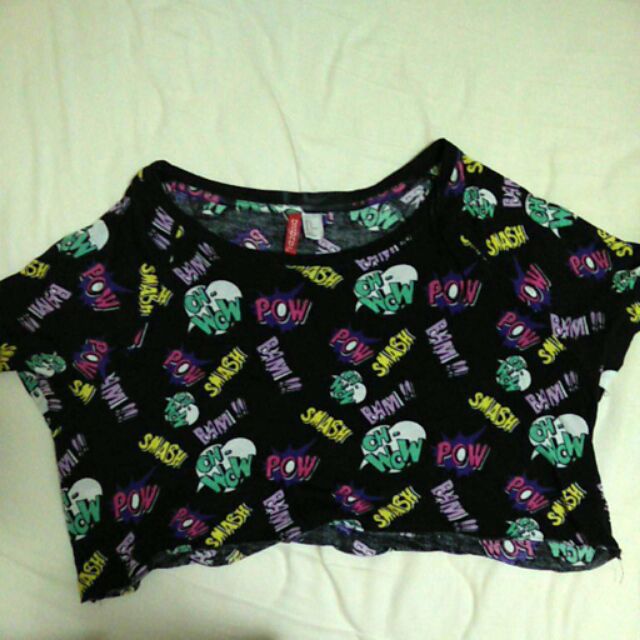 Cartoon graphic crop top | Shopee Thailand
