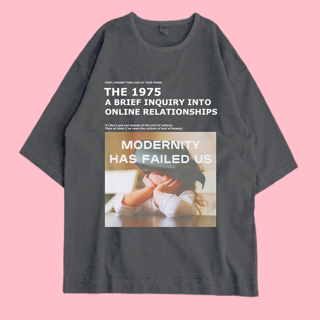 เสื้อยืด ลายอัลบั้ม The 1975th Modernity Has Failed Us สไตล์วินเทจ ... เสื้อยืด ลายอัลบั้ม The 1975th Modernity Has Failed Us สไตล์วินเทจ ...