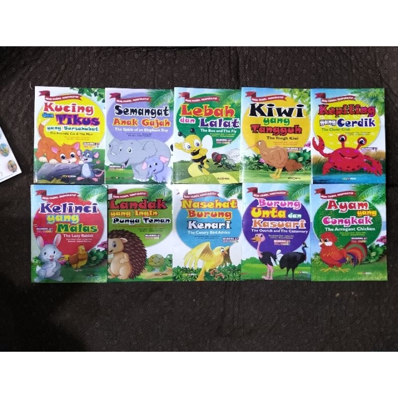 หนังสือบนโต๊ะของ CHILDRENS STORIES และนิทานสัตว์ BILINGUAL CATS & RATS ...
