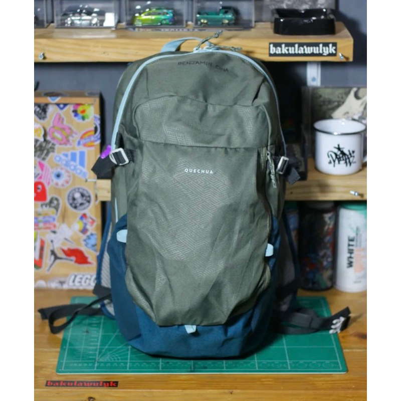 Quechua กระเป๋าเป้สะพายหลัง | Shopee Thailand