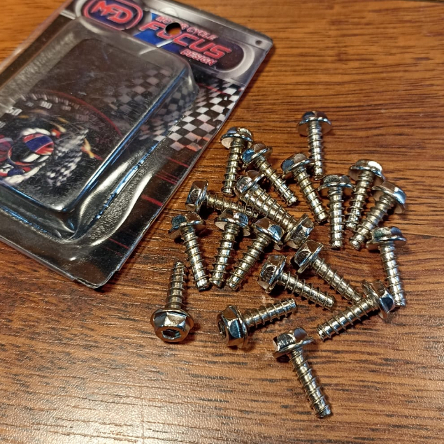 Chrome WORM BODY BOLT CONTAINS 20 YAMAHA MODEL SEEDS 2 KEYS - MD FOCUS ...