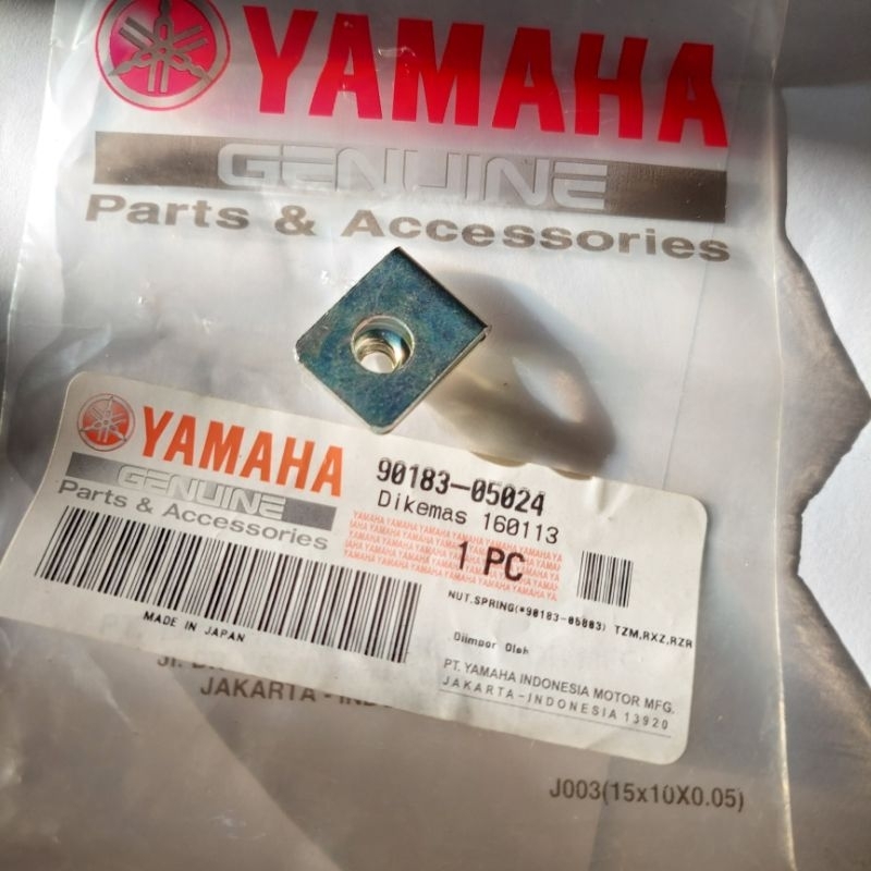 น็อตสปริงคลิปฝาครอบตัวถัง TZM RXZ RZR ของแท้ yamaha 90183 05024 ...