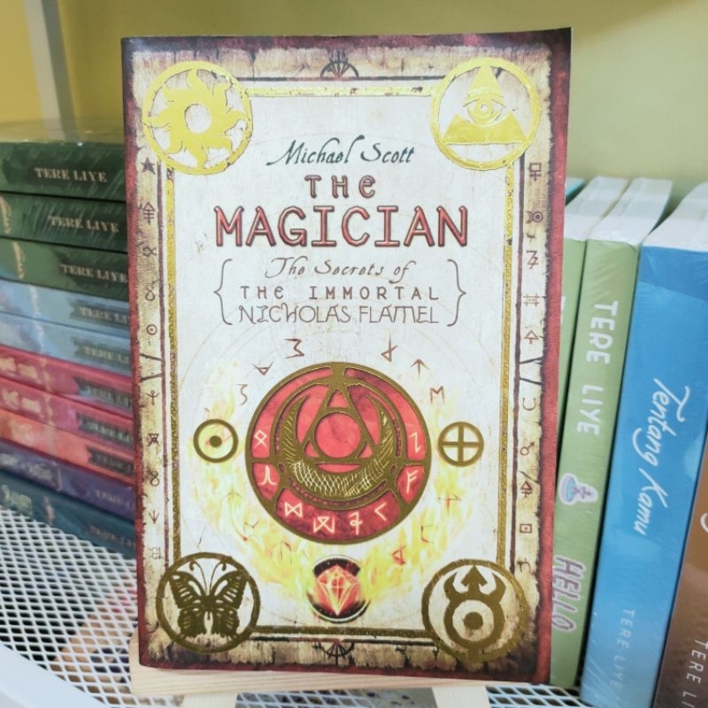 (PRELOVED) The MAGICIAN - MICHAEL SCOTT - THE SECRETS OF THE IMMORTAL ...