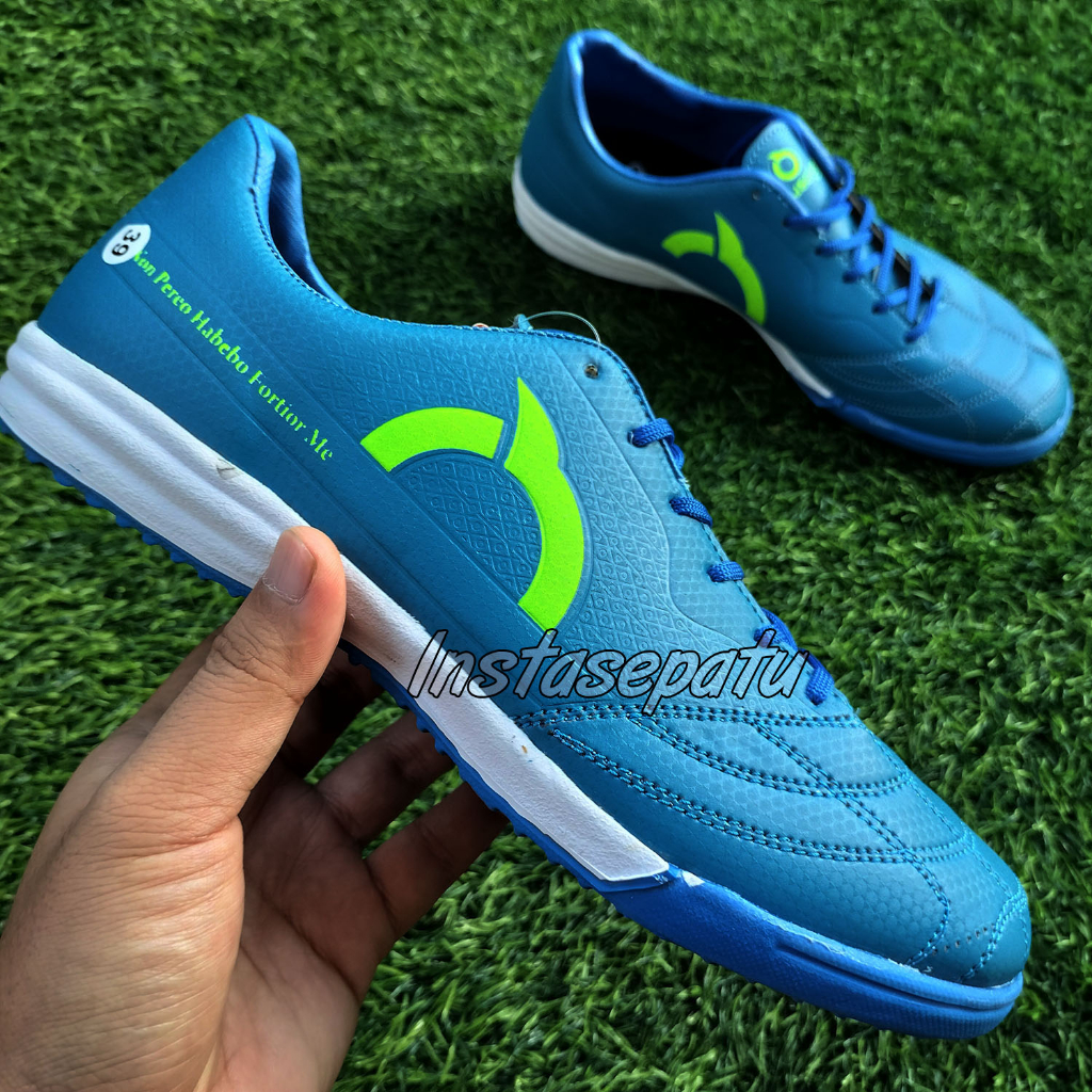 Ostus Catalyst Meister FG รองเท้าฟุตซอล สีฟ้า สีเขียว | Shopee Thailand