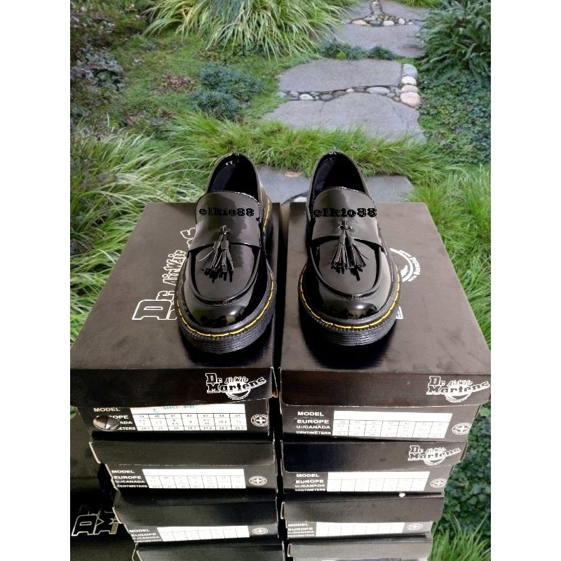 พรีออเดอร์ DR. Martens UNISEX PANNY LOAFERS GLOSSY SLIP-ON รองเท้า ...