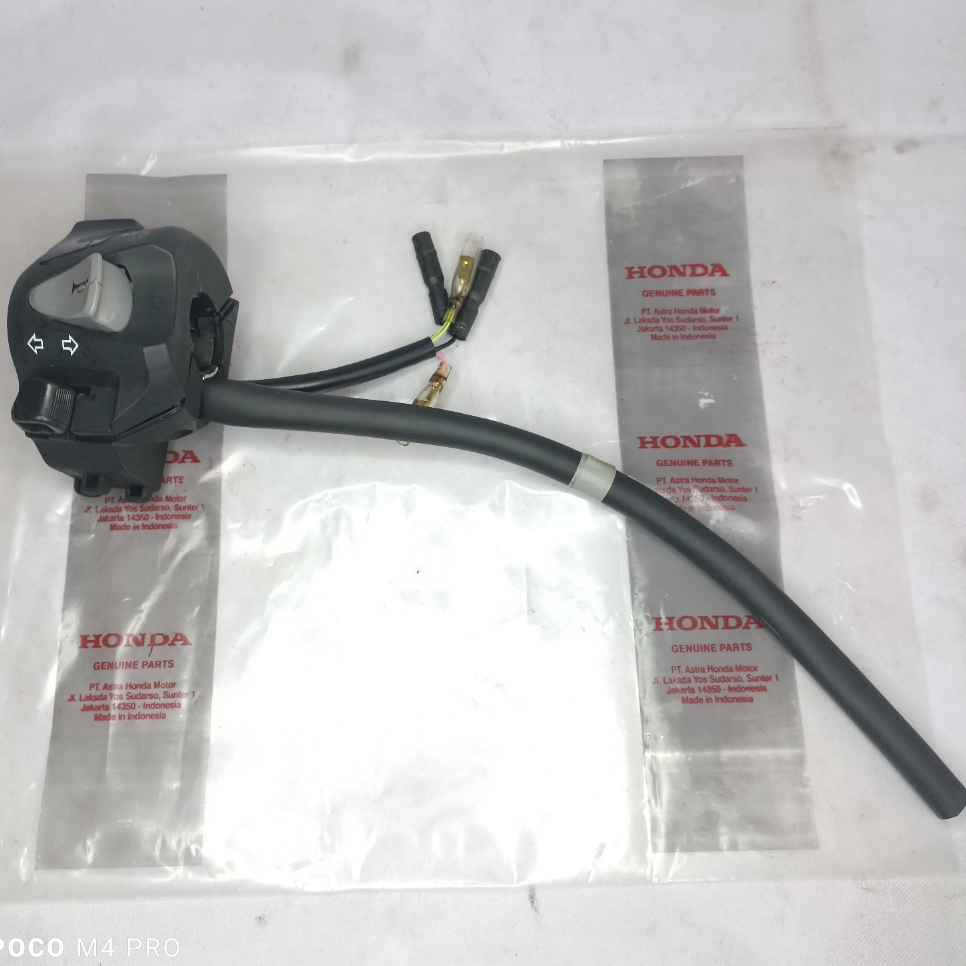 ที่วางด้านซ้าย honda cb 150r cbr 150r sonic 150 verza Photochromic fi ...