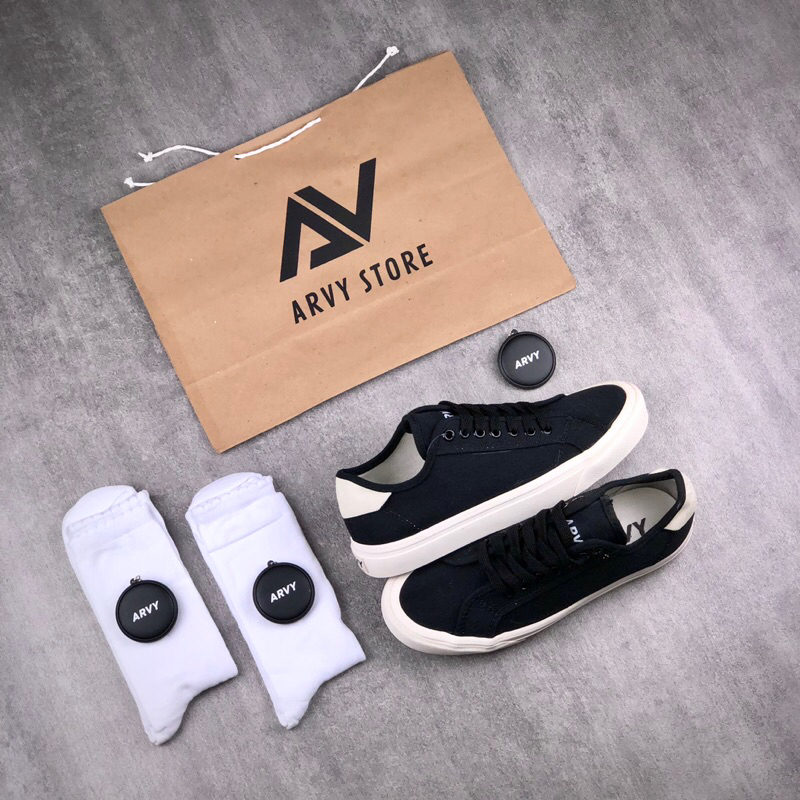 Putih HITAM Arvy - Basic Black Dope OG Shoes รองเท้าผ้าใบ Casual Black White Strap Shoes ...