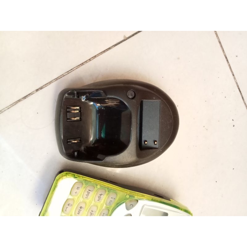 แท่นชาร์จตั้งโต๊ะ โนเกีย 3210 8310 8210 6310 | Shopee Thailand