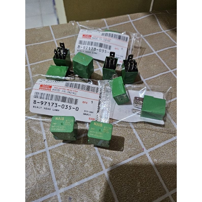 HIJAU Nais รีเลย์ไฟเขียว 24V ขา 5 Isuzu ELF NMR NKR71 NKR66 ญี่ปุ่น ...