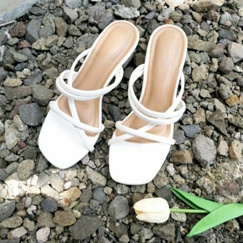 รองเท้าแตะผู้หญิง Heel Tofu 5cm Cross Strap 35_44 Nailefashion ShopSi ...