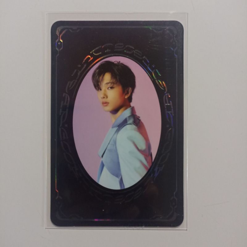 โฟโต้การ์ด Dannisg LD AGIT COLLECTING VER 2023 Guitar UNIVERSE YB RESONANCE 2020 POB HOTTRACK ...