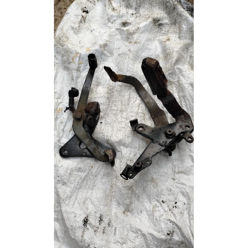 Footstep postep Front cs1 Honda cs1 ของแท ้ | Shopee Thailand