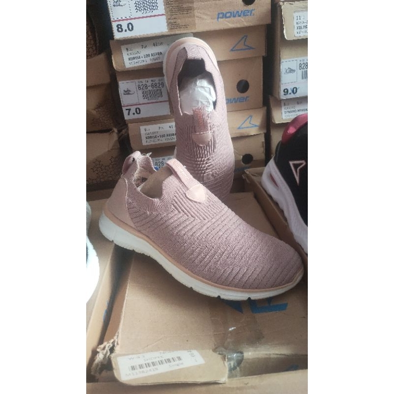 รองเท้าต้นฉบับ จาก bata Original power | Shopee Thailand