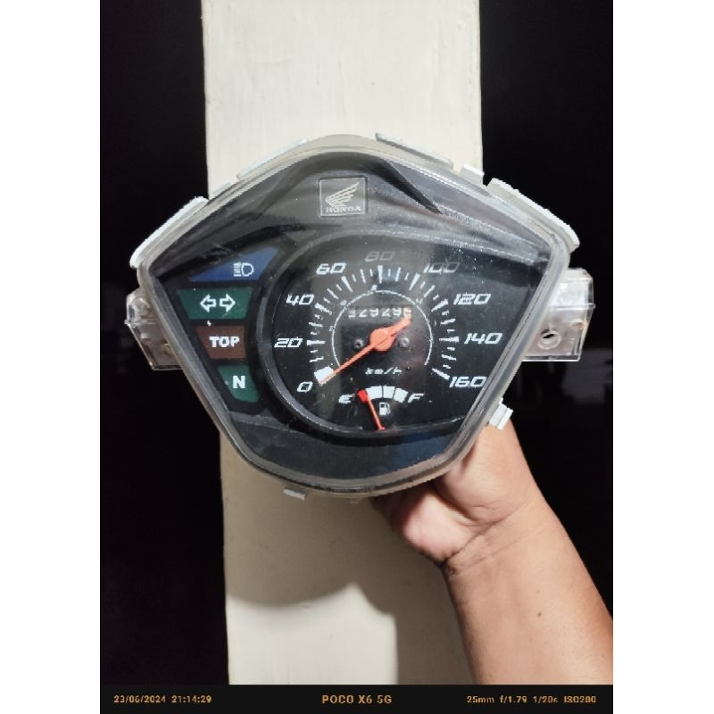 มาตรวัดความเร็ว Absolute revo ถอดเดิม สภาพปกติ ใช้งานได้ดี | Shopee ...