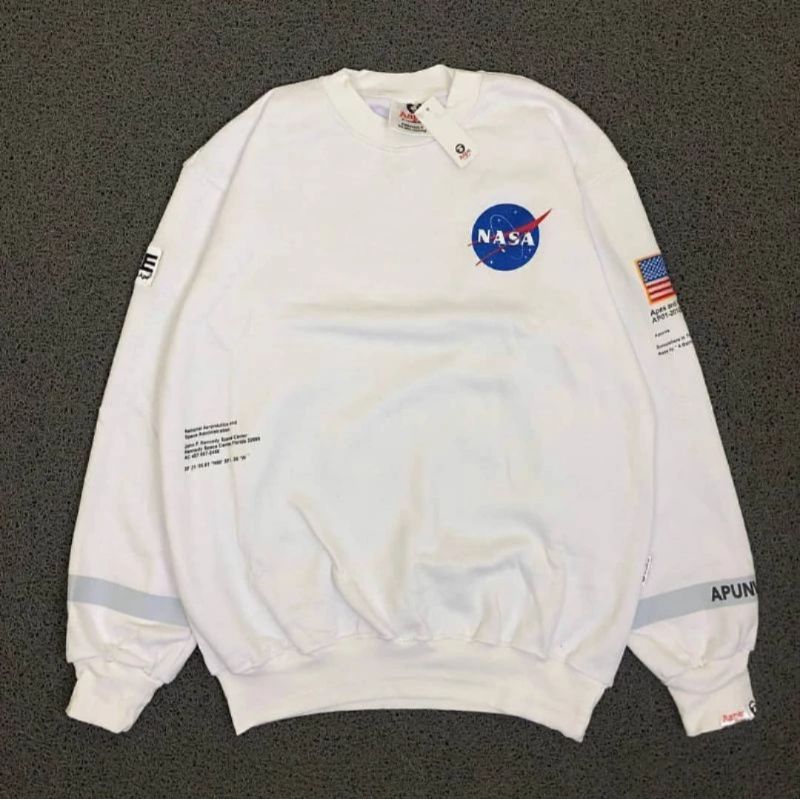 เสื้อสเวตเตอร์ คอกลม nasa เสื้อสเวตเตอร์ nasa x bape คอกลม nasa bape ...