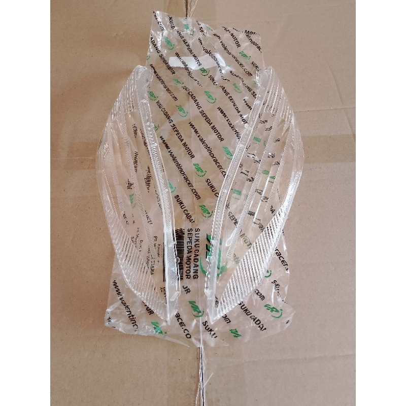 Mika โคมไฟไฟเลี้ยวหน้ากระจก SPACY CARBU SPACY F1 KZL | Shopee Thailand