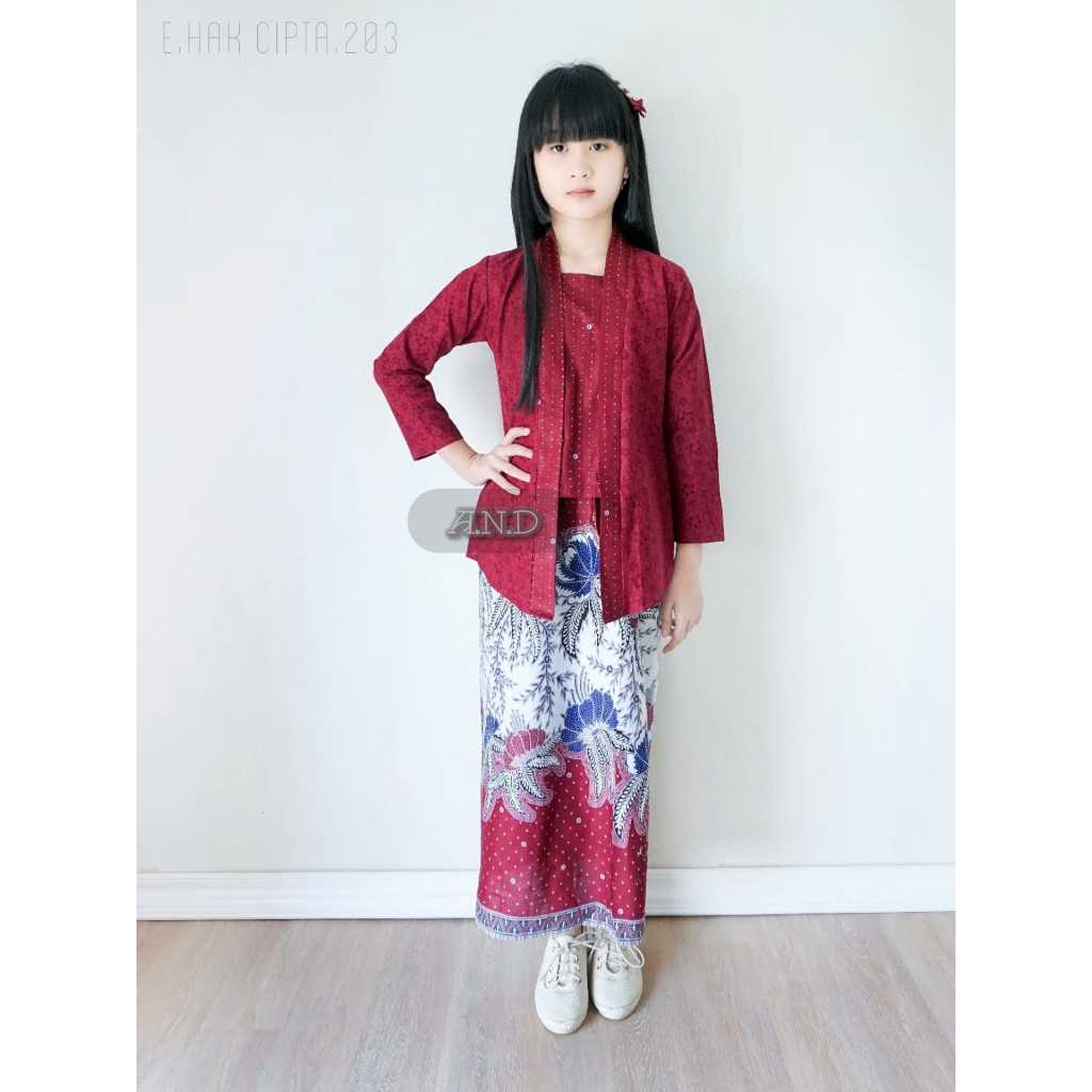 ชุด Kubaru CHILDRENS KEBAYA AGES 2-11 ปี / CHILDRENS KUTUBARU KEBAYA ...