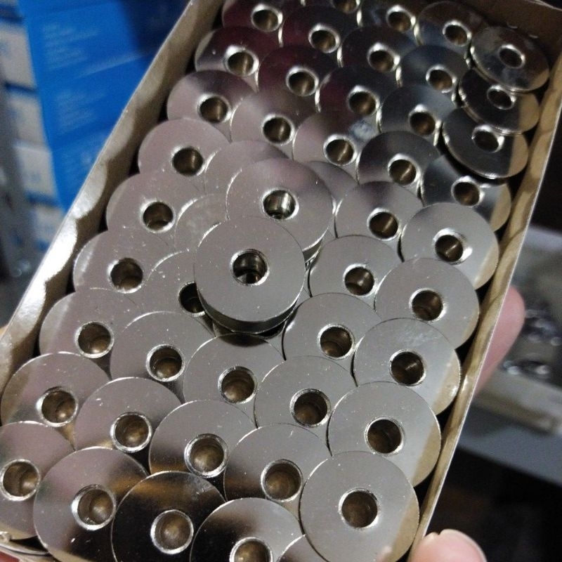 Mesin Bobbin / Spool / Spool สําหรับจักรเย็บผ้าอุตสาหกรรมความเร็วสูง ...