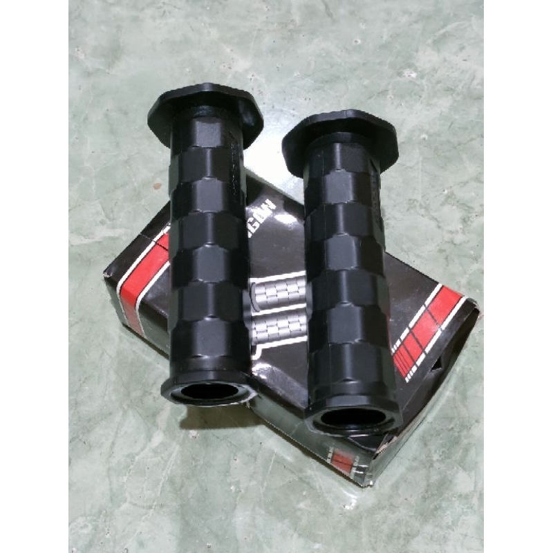 ปลอกแฮนด์ HANDFAT OCTAGON ALL MOTORCYCLES | Shopee Thailand